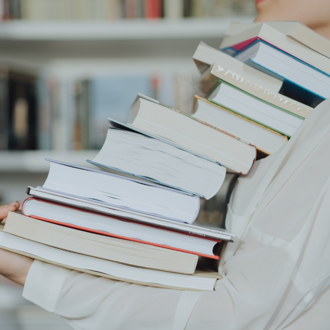 How I Read 52 Books in 10 Months: Reading Across Four Languages
